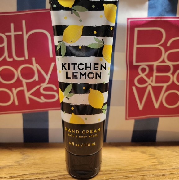 Bath & Body Works | Bath | Bath Body Works Kitchen Lemon Hand Cream ...